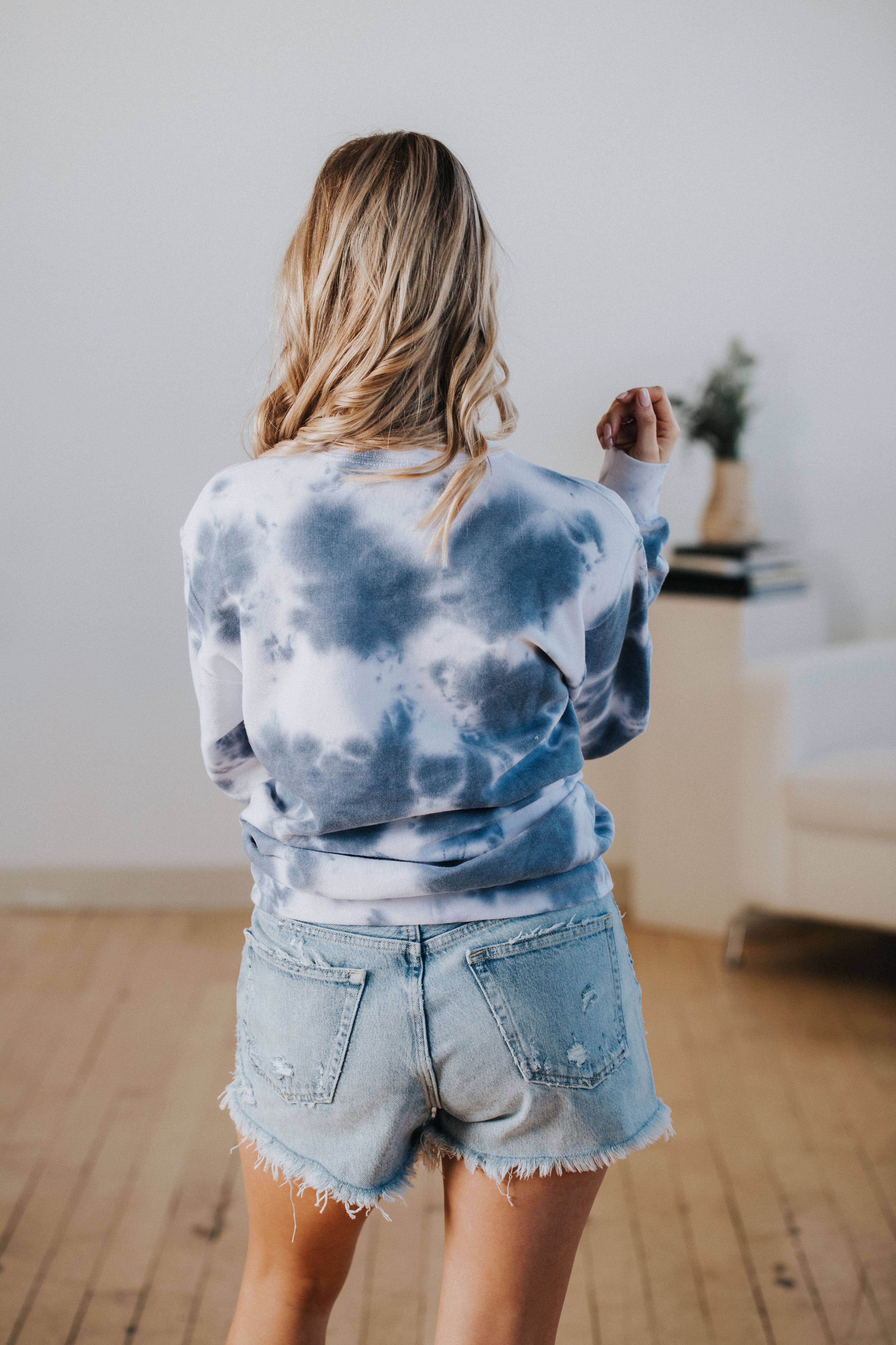 Marissa Tie Dye Sweatshirt in Navy – Nell and Rose